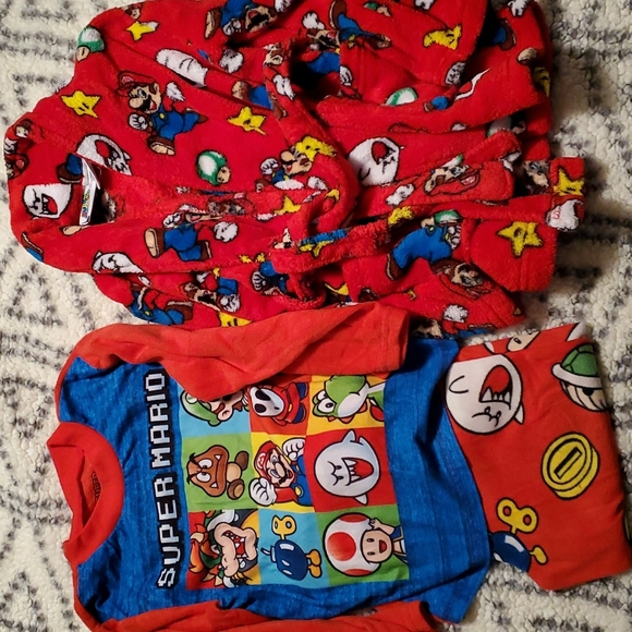 Nintendo | Pajamas | Super Mario Little Boys Robe And Pajama Set Size ...
